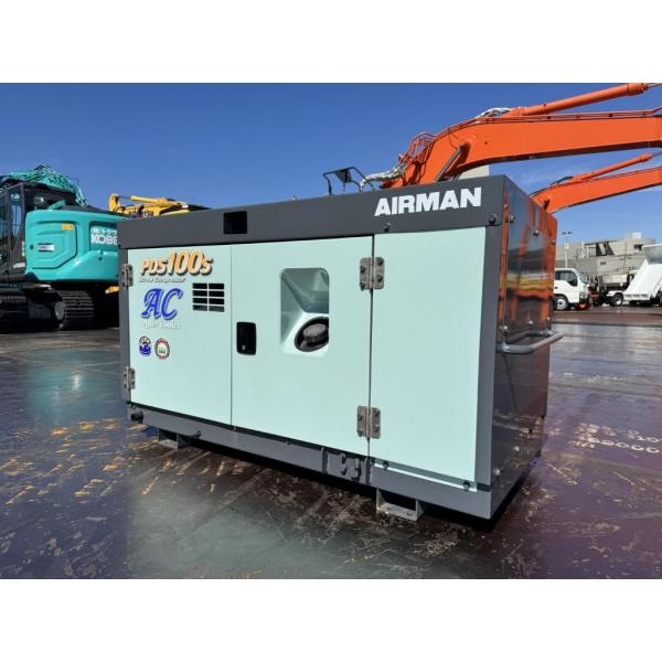 エンジンコンプレッサーメーカー：北越（エアマン）型式　　：PDS100SCシリアル：B6C5C10961年式　　：2011年アワー　：2215hr能力　　：0.69Mpa超低騒音排ガス第3次アフタークーラー