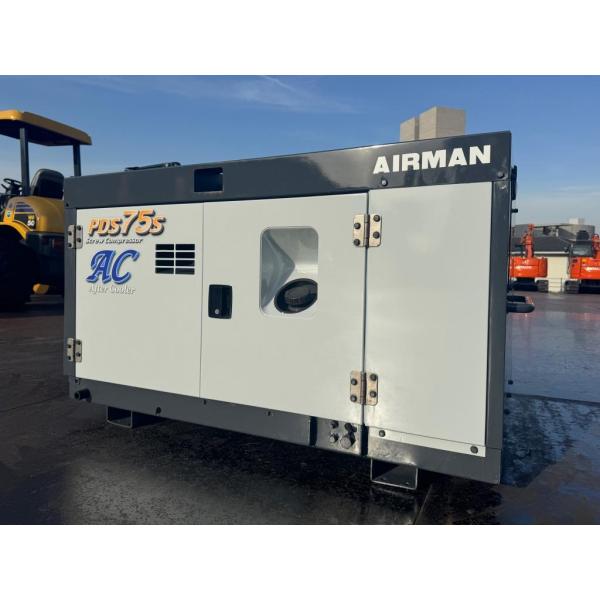 エンジンコンプレッサーメーカー：北越（エアマン）型式　　：PDS75SCシリアル：C6C5C10790年式　　：2011年アワー　：2178hr能力　　：0.69Mpa超低騒音排ガス第3次アフタークーラー