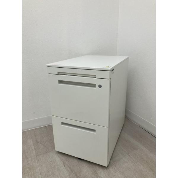 ■管理番号：3300000108249■メーカー：イトーキ■型番：CZR-046MPCB■カラー：ホワイト /ホワイト■シリーズ：CZRシリーズ変化を求められる現代に適応したデザインスタイルや高い機能性を有したシリーズです。■外形寸法：W4...