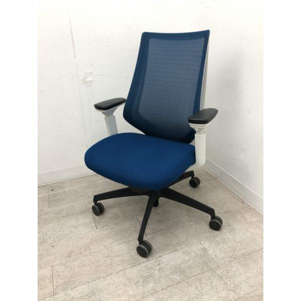 ■管理番号：3300000140766■メーカー：コクヨ■座面の高さ：SH415-505mm■カラー：ブルー /【背座】プルシアンブルー【フレーム】ホワイトグレー【脚】ブラック■シリーズ：Duora(デュオラ)チェア機能を削ぎ落とすことなく...