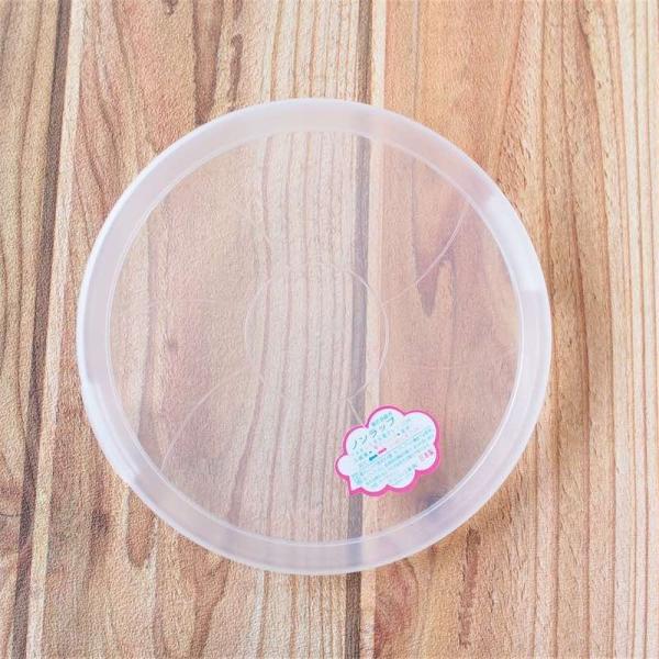お皿に乗ったおかずを簡単に保存できるパック蓋となっております。作り置きのおかずを冷蔵器から出してそのまま電子レンジで温めができます。 電子レンジ・食洗機・乾燥機OK。安心安全の日本製。お気軽にご利用ください。■サイズ：約16.5cm■本体重...