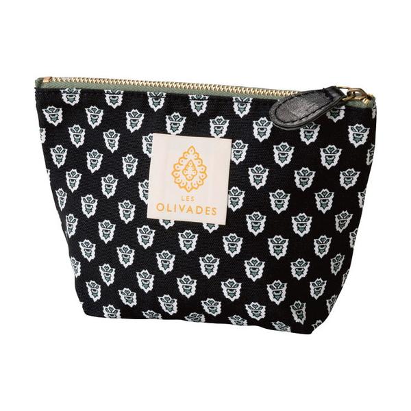 1818年 南フランス プロヴァンスの地に誕生しその伝統を守り続ける老舗テキスタイルブランド。ナポレオンの象徴である「蜂」をモチーフにした日本でも知名度の高いBONIS柄を使用したポーチ。マチを作り、定番の大きさで様々な用途に。■商品によっ...