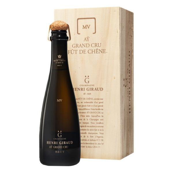 2015年10月11日　札幌　LABRIQUE　にて、当主クロード・ジロー氏を招いて、HENRI GIRAUD CHAMPAGNE DINNER アンリ・ジロー　シャンパーニュディナー を開催いたしました。珠玉のシャンパーニュと北海道食材を...