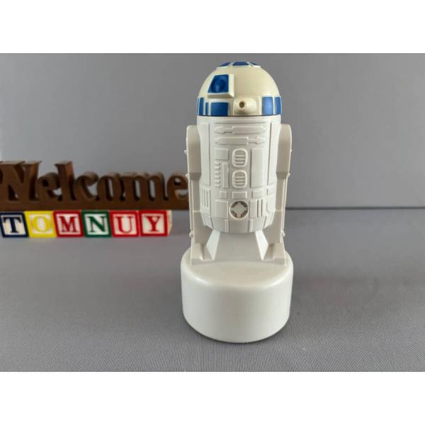 世界中に多くのファンを持つスターウォーズのR2D2のシャンプーボトルです。こちらは1981年に発売されたシリーズ6種のうちのひとつです、すでに43年経過してしますのできれいな状態で残っているものが少なくなっております。こちらのボトルは中身は...