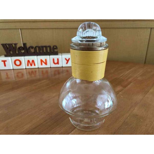 時代の移り変わりで親会社が変わっていったグラスベイクですが、こちらの商品はマッキー社が親会社だった時代の1940年〜50年代に作られたものです。ホットルHottleとはホットボトルの略で、当時のダイナーや列車内の食堂車などで使われたコーヒー...