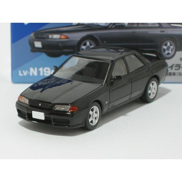 トミカリミテッドヴィンテージNEO　LV-N　●日産スカイライン 4ドアスポーツセダン GTS-t Type M（黒）オプション装着車 92年式　●LV-N194c　●2024年5月　発売商品★ 新品・未使用・未開封品を発送いたします。★ ...