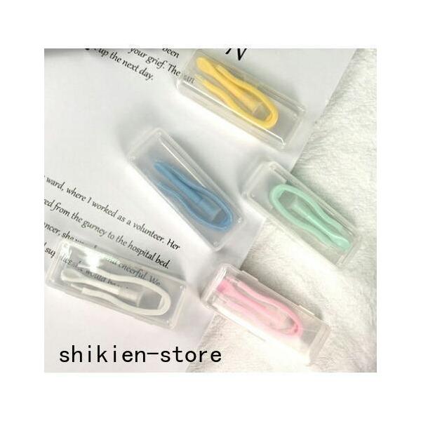 コンタクトレンズの取り外しやケアに必要なピンセットと吸盤型スティックのセットです。とってもかわいいカラーでテンション上がりますね。コンタクトレンズケースは付属しませんのでご注意くださいませ。　吸盤型スティックの形状が画像の物と変わる場合がご...