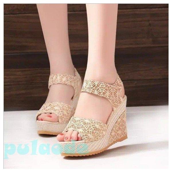 ■カラー：ブラック、ベージュ■素材：ソール：合成底ヒール高さ：10cm■サイズ：約35/22.5cm36/23.0cm37/23.5cm38/24.0cm39/24.5cm40/25.0cm【注意事項】■当店はメーカーと在庫の併用表記を行っ...