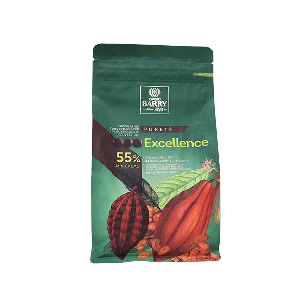 カカオ分55％凝縮したカカオの風味を持つチョコレートに仕上げました。さっぱりとした甘味のチョコレートです。