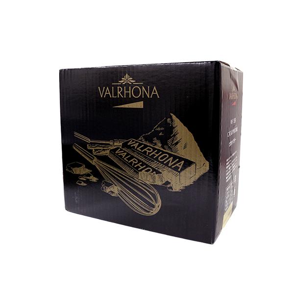 *この商品は業務用です。力強い純粋なカカオの風味と赤みがかった色が特徴の高品質なココアパウダーです。