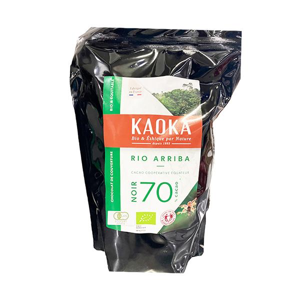 *この商品は業務用です。カカオ分70％　タブレットタイプ。ドライフルーツの香りに加え、洋梨のようなフレッシュな香り、ナショナル種特有の繊細な花の香りのマリアージュが感じられます。