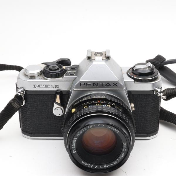 【状態ランク】D品【商品状態】・外観：キズや使用感がございます。【レンズ内うすくもりあり】・ファインダー内：チリの混入やカビの混入などが見られます。※詳細に関しては、画像で確認してください。【動作状況】本体シャッター切れることのみ確認済【備...