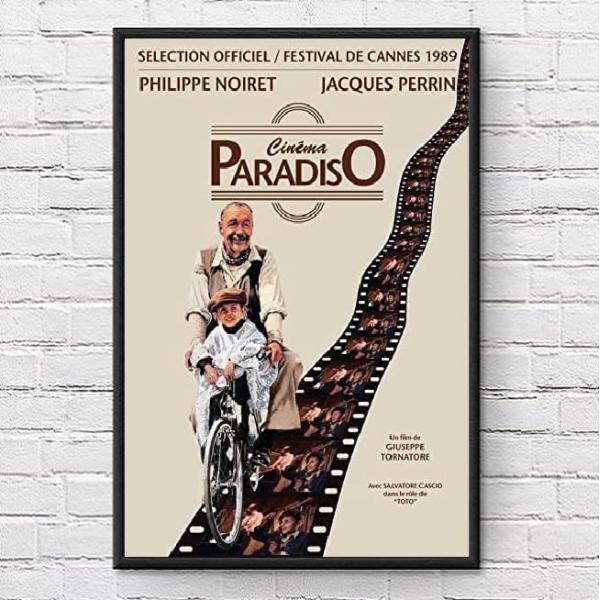 【商品スペック】■状態　：新品■ポスターサイズ：28ｃｍ×42ｃｍ■フレーム画面サイズ ：28.7ｃｍ×41ｃｍ■材質：ポスター(紙)、フレーム(ウッド・黒)■輸入元：アメリカ■このポスターは、アメリカ国内にて製作されたオフィシャルライセン...