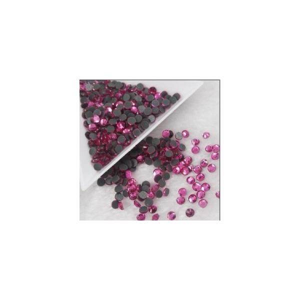 ゆうメール200円代引き出来ません。代引きは宅配便をご指定ください。60粒　100円高品質、硬度、輝度A級【ラインストーン】サイズ：ss6・ss10ガラス製 hotfixホットフィックスです。アイロンや専用コテでお好きにデコレーション。。