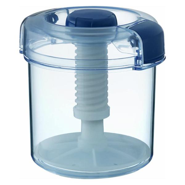 ハンドルを回して加圧する卓上タイプの漬け物器です。少量の野菜に適したコンパクトサイズです。蓋は開閉がラクなワンタッチロック式。容量の目安：きゅうり/4〜5本、なす/3〜4個、大根/500〜600g、かぶ/4〜5個■製品スペックサイズ：約16...