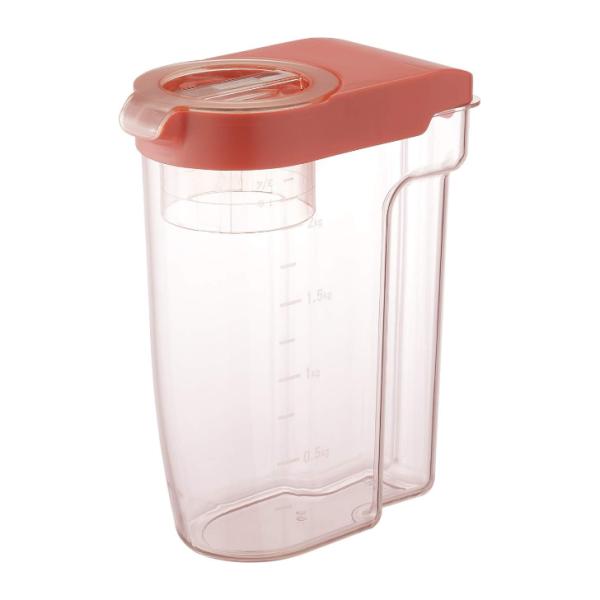 冷蔵庫に保存することで鮮度を保てる米びつです。お米の保存に適しているのは温度と湿度が低く、直射日光の当たらない場所。フタは240mlの計量カップになっています。無洗米も精白米も両方量れる専用目盛付きです。上フタを外せばお米の補充も簡単。お米...