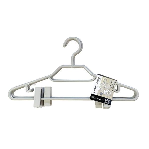 シャツの襟元をヨレずに掛けれます。紐付きの衣料を掛けたりやクリップでスカートなどを挟めます。フックは回転するので便利です。■商品スペックサイズ：約41.5×2.7×24cm(幅×奥行×高さ)材質：ポリプロピレン日本製＜おすすめポイント＞収納...