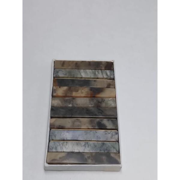 【発売日：2024年10月31日】彫面サイズ：約0.75ｘ0.75ｃｍ高さ約：5ｃｍ(天然石のため、石紋、色など多少変わる場合があります、同等品ランダム発送となります。）産地：中国★出荷時検品致しますが、印面以外の小傷、小カケがある場合ござ...