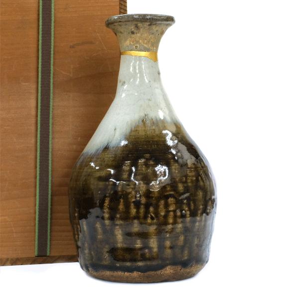 【作家名】-【商品名】朝鮮唐津徳利【サイズ】高さ21.5cm 口径5.7cm 底面径8.7cm【付属品】共箱【商品状態】保存状況によりキズヨゴレなどがございます。【管理番号】691-2※こちらの商品は他サイトでも販売を致しておりますので同時...