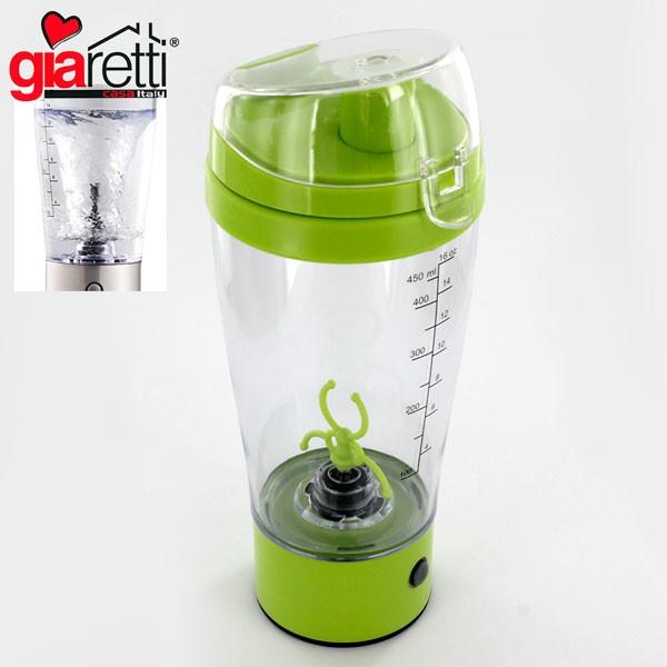 ボディ下のボタンを押すと、内部のスクリューがマグ内のドリンクをグルグル攪拌します。コーヒー、お茶、青汁、プロテインなどの飲み物やドレッシングなどソース作りにも。自動で混ぜられる、スプーン入らずのマグカップです。