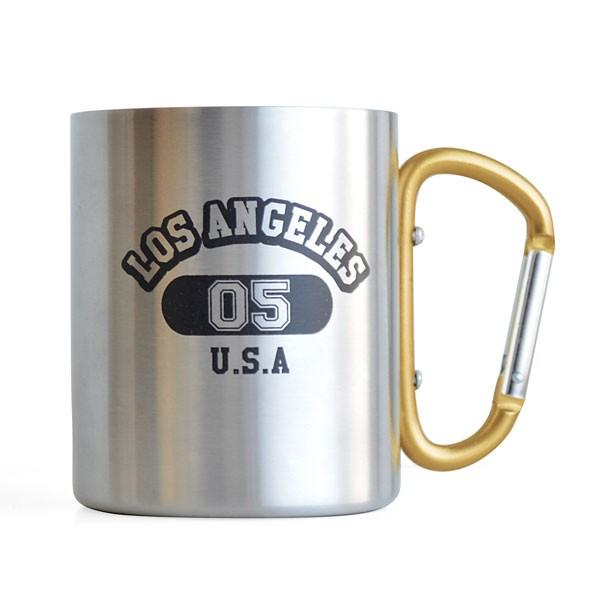 アウトドアに最適なカラビナマグ。アメリカの州のオリジナルデザインがプリントされたステンレスマグ。取っ手がカラビナになっているから持ち運びしやすいです。カラビナカラー：ゴールドSize : W110×D75×H90mm容量：220ml