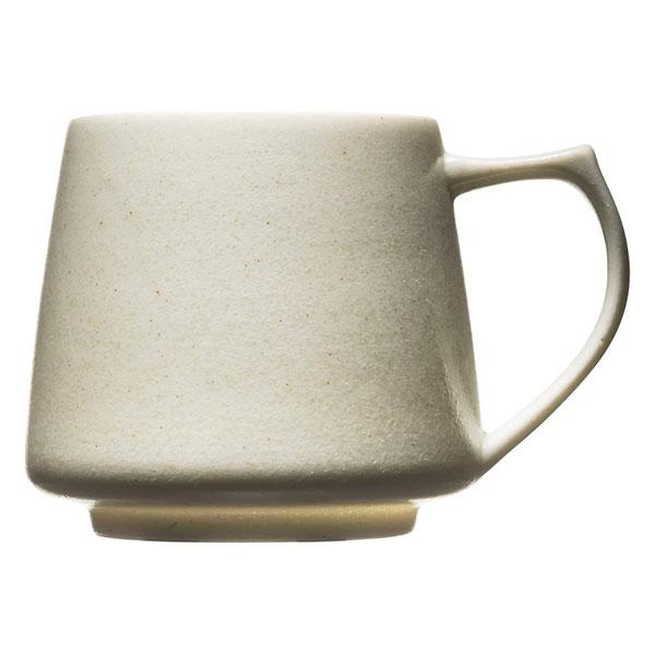 スペシャルティコーヒーの際立つ香りと風味を余すことなく楽しむために、細部まで計算し、コレスがこだわりぬいてつくりあげたマグカップです。カップを口にしたとたん、鼻から抜ける芳醇なアロマと味わいが口いっぱいにやさしく広がります。材質：磁器容量：...