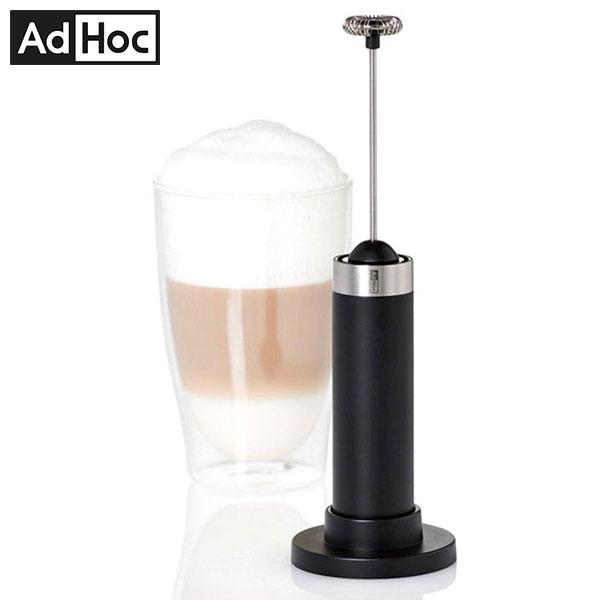 ドイツブランドのシンプルでクールなミルクフォーマーふんわり細かいミルクフォームが簡単に作れます。