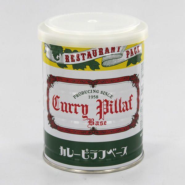 純カレー粉と各種調味料と厳選したスパイスをぜいたくに使ったレストラン用のカレーピラフベースです。スパイシーな香りとパンチがきいた味が特長で、お好みの具材を加えますとより本格的なカレーピラフが手軽にできあがります。[品名] カレーピラフベース...