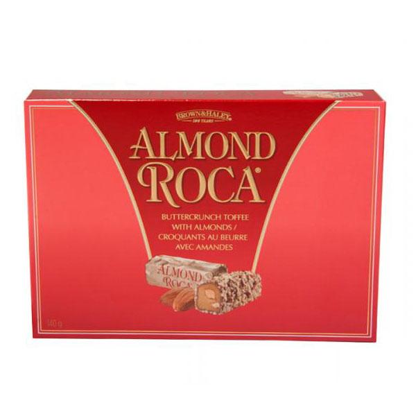 新鮮なバターをじっくり煮詰めて作ったバタークランチをミルクチョコレートで包み、クラッシュした上質なカリフォルニア・アーモンドを贅沢に絡めました。お口に入れると、サクサクとしたバタークランチの楽しい食感と香ばしいアーモンドの香りが広がります。...