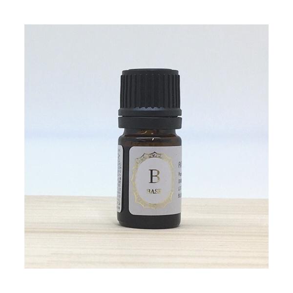 商品名 ： パチュリー 精油 オイル 10ml エッセンシャルオイル アロマオイル / 香水 お香 効能 香り スプレー に学名 : Pogostemon cablin原産国 : インドネシア抽出法 : 葉の水蒸気蒸留法系統 ハーブ系ノート...