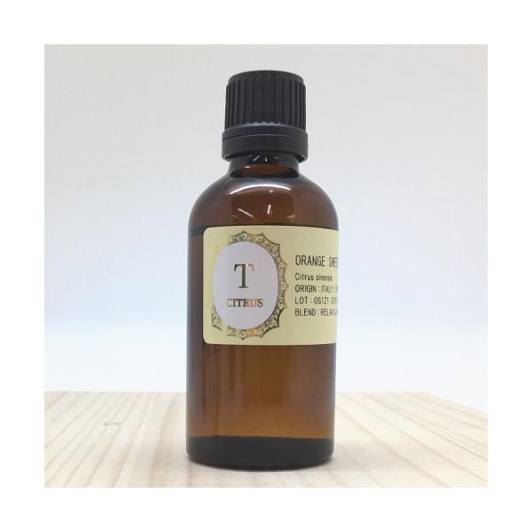 商品名 ： オレンジ スィート  精油 オイル 50ml エッセンシャルオイル アロマ / 香水 お香 効能 香り スプレー に学名 : Citrus sinensis原産国 : オーストラリア抽出法 : 果皮の低温圧搾法系統 柑橘系ノート...