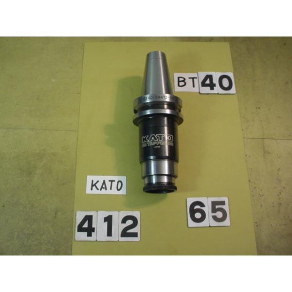 BT40番の　マシニング向けのタッパー 中古品です。型式は　BT40-SA412-III　でBT40マシニングで使用可能なタッパーです。タップ可能範囲は　M3〜M16  までとガスタップのP1/8 〜P3/8インチまでを　別売のタッパーコレ...