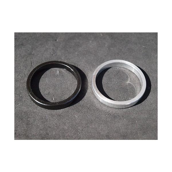 オーバーサイズ（1-1/8"）用アヘッドアルミヘッドスペーサーです。ステム、フォークの交換で足りなくなった時に！！サイズ：5mmカラー：ブラック 、シルバー