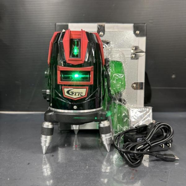 ご覧いただきありがとうございます。【中古】LTC LST-GB4 グリーンレーザー墨出し器【たて・よこ・おおがね・じずみ】です。状態：中古　※当店での校正は行っておりません。数回使用程度各ラインのレーザー照射、気泡確認、操作ボタンの押し心地...
