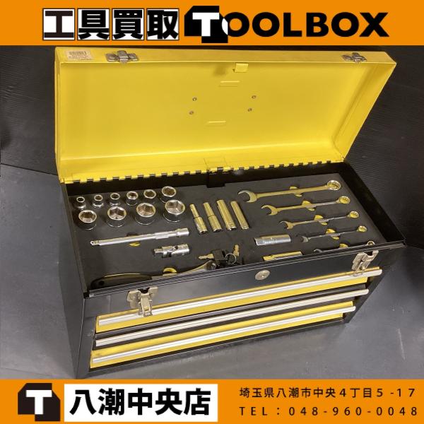 ご覧いただきありがとうございます持ち運びに便利なコンパクト設計ツールボックス自転車のメンテナンスや家具の組み立て、DIYまでastro products ツールボックス付 工具セット (35点) です状態：中古品使用感ございます留め具が外れ...