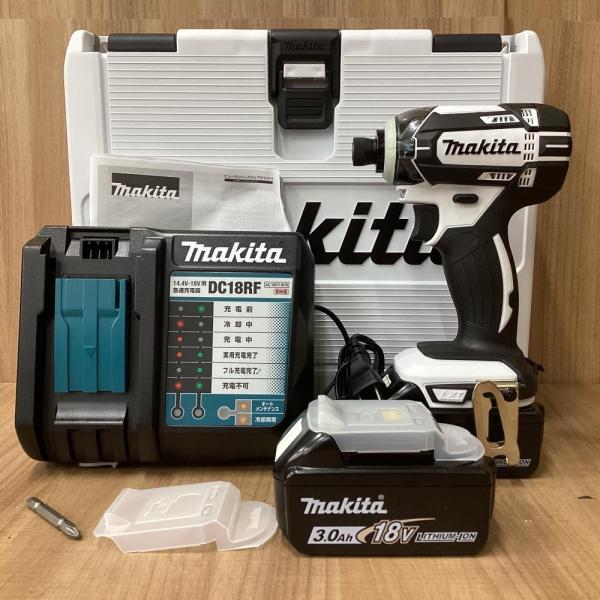 ご覧いただきありがとうございますmakita/マキタ TD149DRFXW 18V充電式インパクトドライバです状態：未使用※時間経過により、バッテリーの電池残量が放電してLEDインジゲータが点灯しない場合があります・最大締め付けトルク：16...