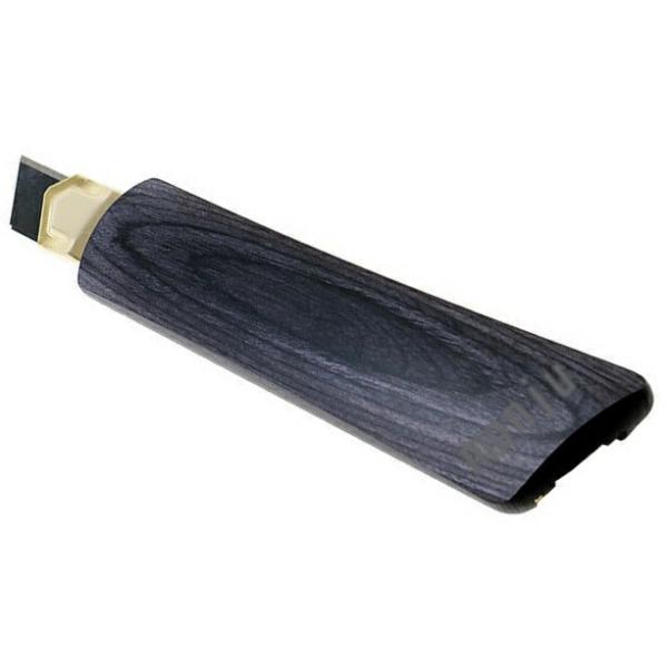 FAEL ファエルウッドスタイルカッター マットブラック(24金メッキ仕様)FAL-MB使い込むことで出てくる艶と味わい！■特長・手に心地よい木製グリップ・OLFA製特専黒刃(大)を装着■適合替刃・特専黒刃(大)・オルファカッター替刃(大)...