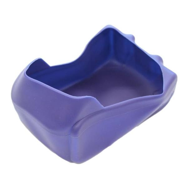 バッテリーの保護しませんか。バッテリー用シリコン保護カバーMBC-THM温感変色■耐衝撃薄さわずか約1mm。衝撃吸収層がバッテリー本体にかかる衝撃を減少。■滑り止め柔らかいシリコン素材で滑りにくいデザインでグリップが快適に！■汚れ防止/傷防...