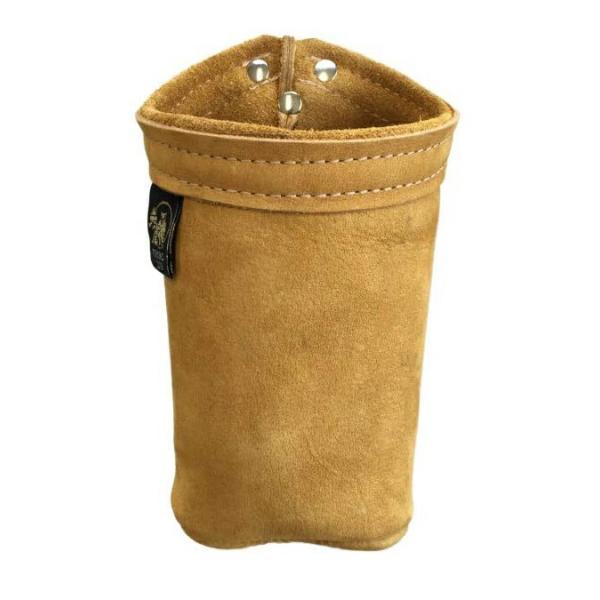 ふくろ倶楽部革シリーズ朱雀 すみつぼホルダー 「茶」SZN-121B仕事で使うだけでは勿体ない。ON⇔OFF 使いわけができるスタイル。仕事の道具⇔スマホや財布、シーンによって色々使える。墨つぼがすっぽり収納できる小型腰袋。ツールホルダー、...