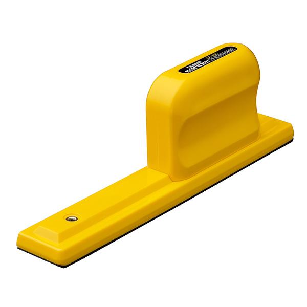 木・アルミ・プラスチック向けの研削工具です。サンドペーパーの6倍以上の速さで削れ、約100倍長持ちします。研削面に対してどの方向にも削れます。刃は簡単に取替えられます。■仕様用途：狭い平面用中目（サンドペーパー＃220〜＃280相当）研削面...