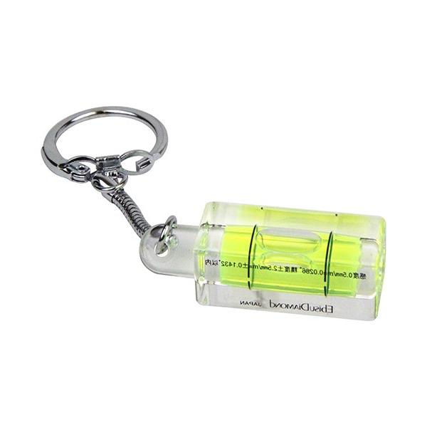 【特徴】鍵を取り付けて測定できます。小さくて携帯に便利です。【用途】キーホルダー型水平器。【仕様】●感度：0.50mm/m=0.0286度。●精度：±2.50mm/m=±0.1432度以内。●本体カラー：透明。●気泡管カラー：グリーン。●2...