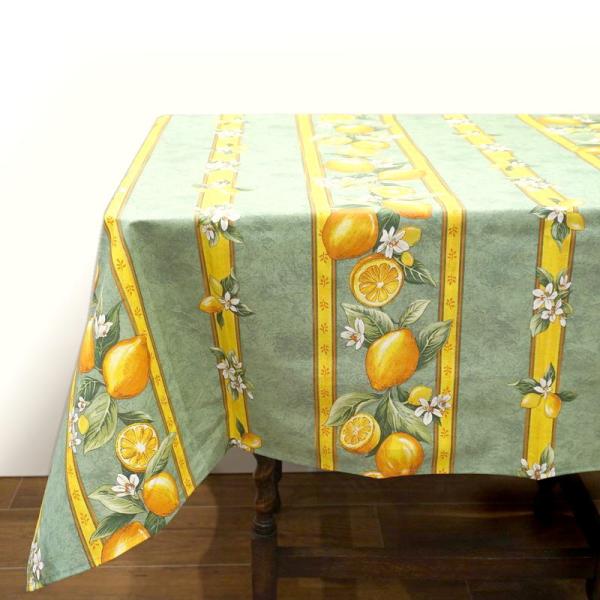 フランス製コットン撥水テーブルクロス■素材　　コットン100%（表面にアクリルコーティング加工）■サイズ　150x120cm前後（縁は三つ折り縫い仕上げ）■産地　　フランス南フランス、プロヴァンス地方で作られている、撥水加工のテーブルクロス...