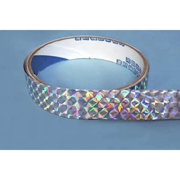 TOPMODEL ホログラムテープ 18mmx2mトップモデルJapanオリジナル商品です。ホログラム加工を施し、見る角度によって輝きや色が変化するテープです。太陽光の当たり具合でキラキラとよく反射します。裏面には粘着剤がついていますので、...