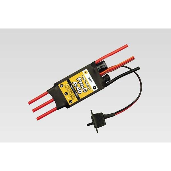 飛行機用のスピードコントローラーです。送信機でブレーキのON／OFFの設定が出来ます。専用のプログラムカードを使用すると、ブレーキの有無、カットオフ電圧の３段階設定、ソフトスタート、進角や回転方向の指定など６項目を設定出来ます。スポーツ機は...