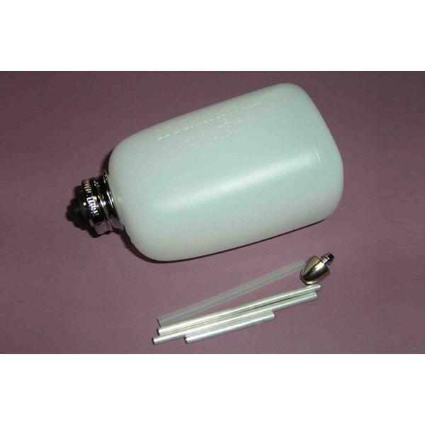 アイエムホビープロダクトのグロー燃料用の燃料タンクです。容量　180cc長さ L　95mm高さ H　60mm幅 W　57mm