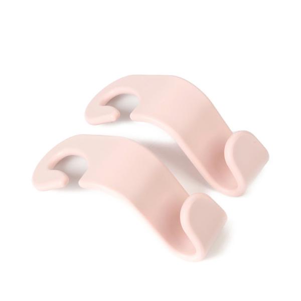 【商品名】TRS ヘッドレスト取付フック 2個セット ピンク 380185【商品説明】■ほとんどの車両に取付可能なハンガーフック2個セット■約20kgに耐えることができ、食料品袋、おもちゃ、財布、コート、ハンドバッグ、帽子、傘、スナックなど...