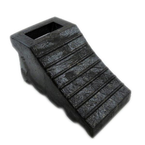 【商品名】JB ハイプラ車止め(歯止)黒A型 1個 ヨコ235mm×タテ115mm×高さ130mm [JB-6964043]【サイズ】■ヨコ235mm×タテ115mm×高さ130mm※別売のブラケットをご利用の場合、ブラケットは【A型】が適...