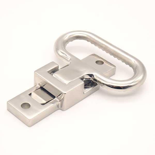 ■素材は腐食に強いSUS316製ハッチなどの扉に埋め込んで、引き上げる時にリングを出して使用するプルリングです。リング部は押し上げれば跳ね上がります。素材は腐食に強いSUS316製。