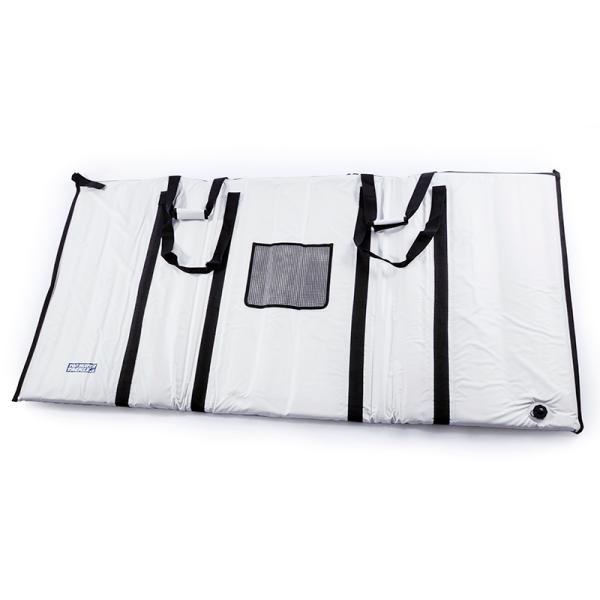 【大容量で軽い、収納簡単のカジキ保冷バック】トップウォーターオリジナルで製作したカジキやマグロを船上保管または持ち帰り用の保冷バックです。オリジナル商品の為、お値段もお買い得価格!カジキや大型のマグロなどが釣れてもクーラーボックスには入らな...