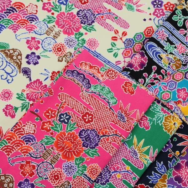 沖縄の伝統染め、南国テイストたっぷりの紅型（びんがた）風の柄がプリントされたブロード生地です。手触りの良いブロード生地ですので、パッチワークや巾着をはじめ、様々な用途でお使い頂けます。※ロットによって色合いが異なります。※また商品画像とも色...